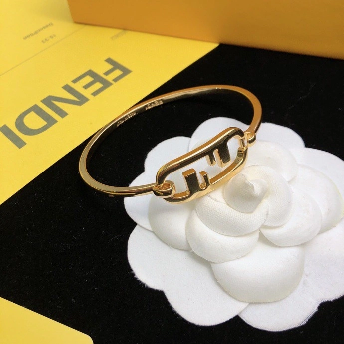 Accurate model Fendi Bracelets
