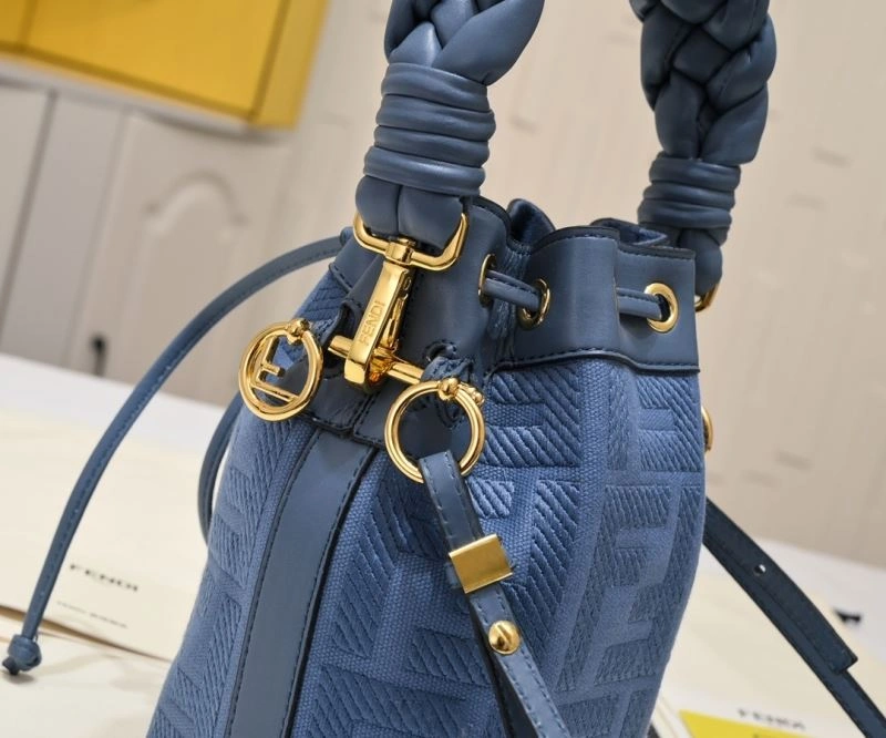 Accurate model Fendi Bucket Bags