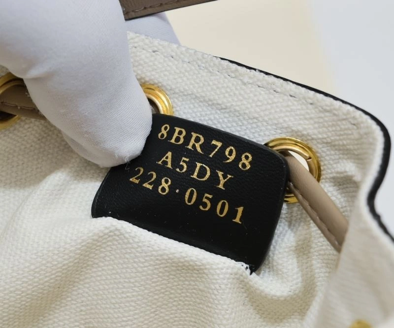 Mirror quality Fendi Bucket Bags