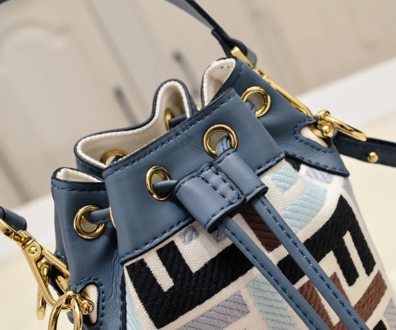 Accurate model Fendi Bucket Bags
