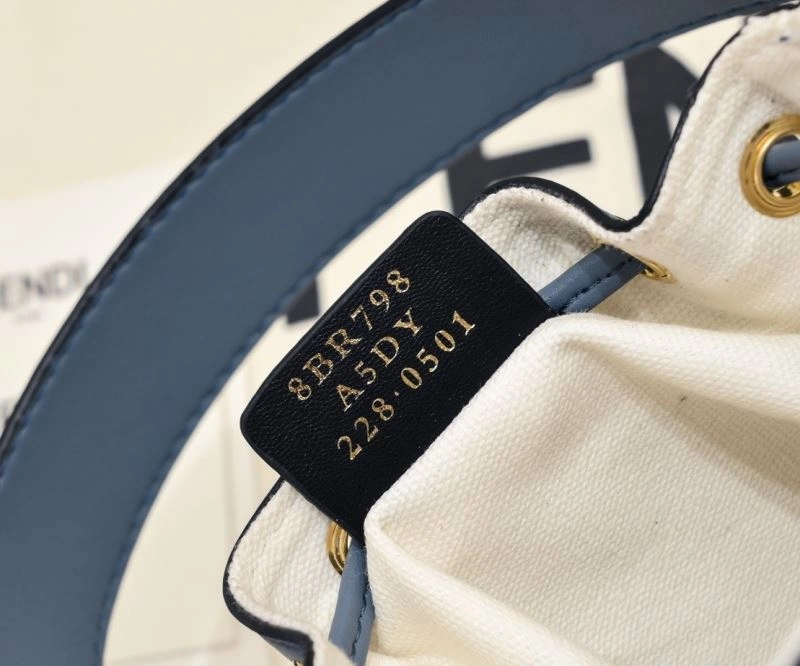 Accurate model Fendi Bucket Bags