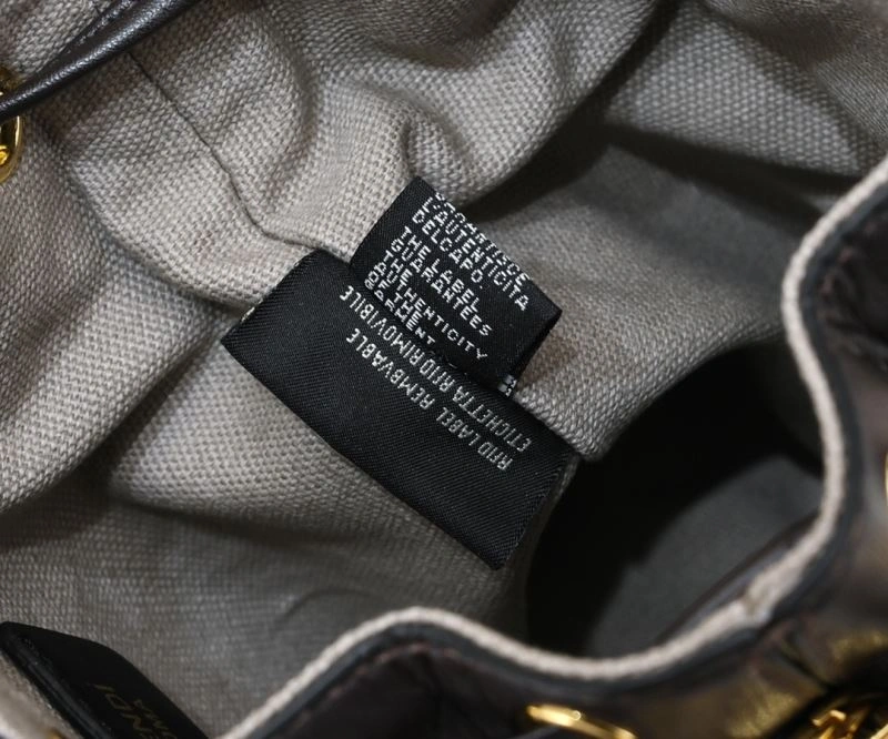 Top match Fendi Bucket Bags