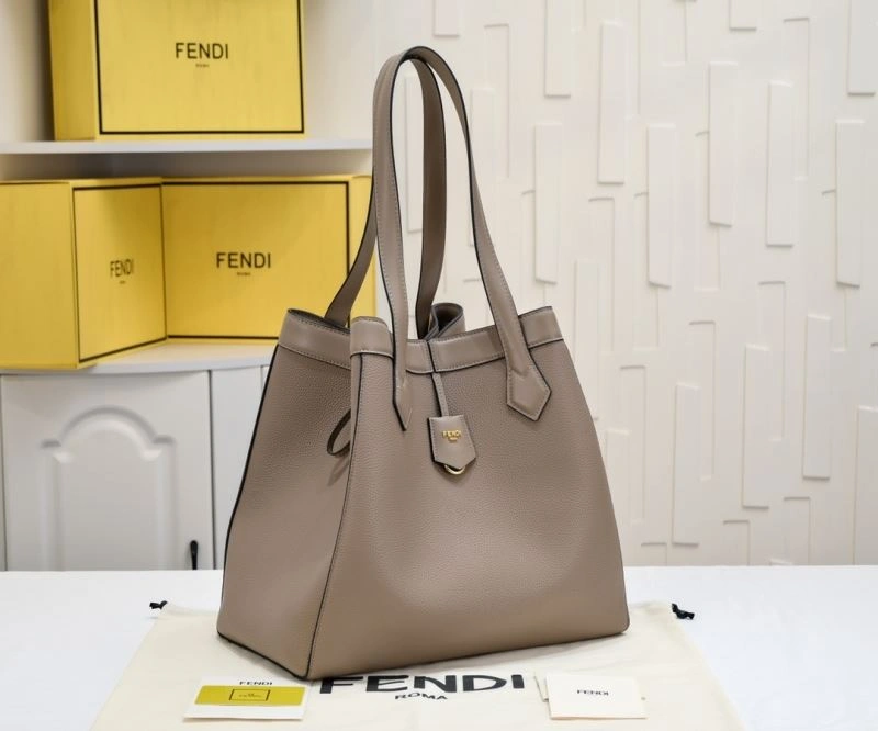 Inexpensive Fendi Bucket Bags