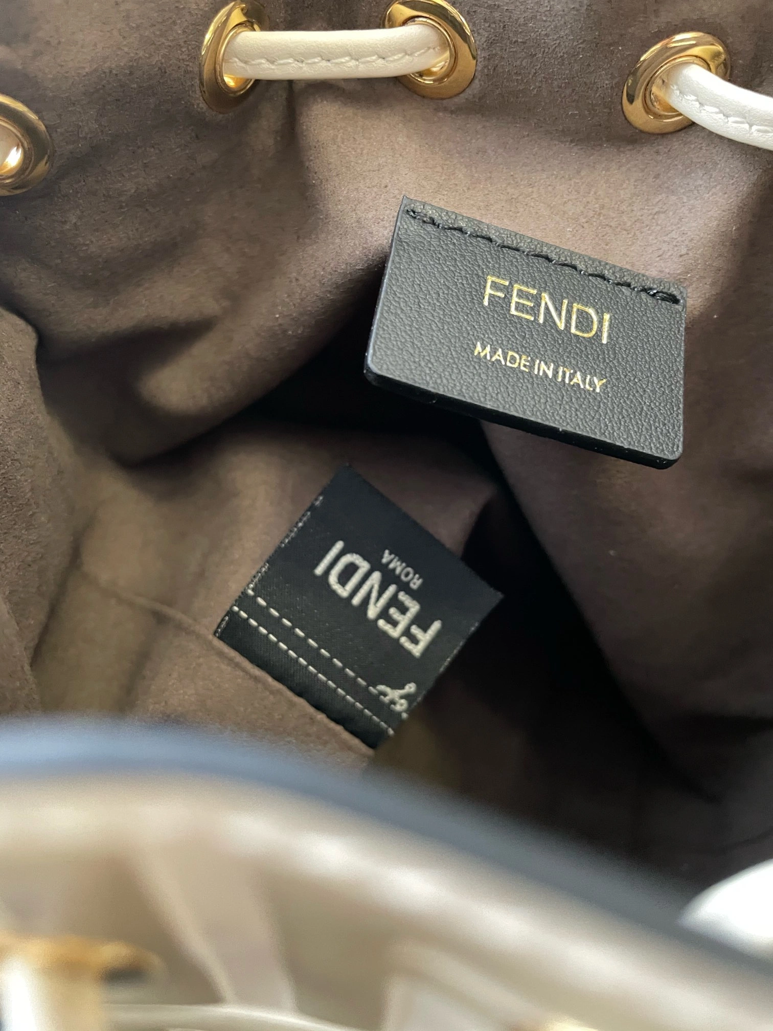 Low-cost Fendi Bucket Bags