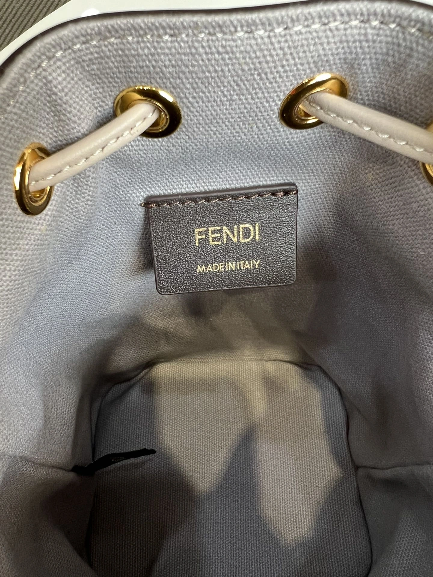 1:1 copy Fendi Bucket Bags