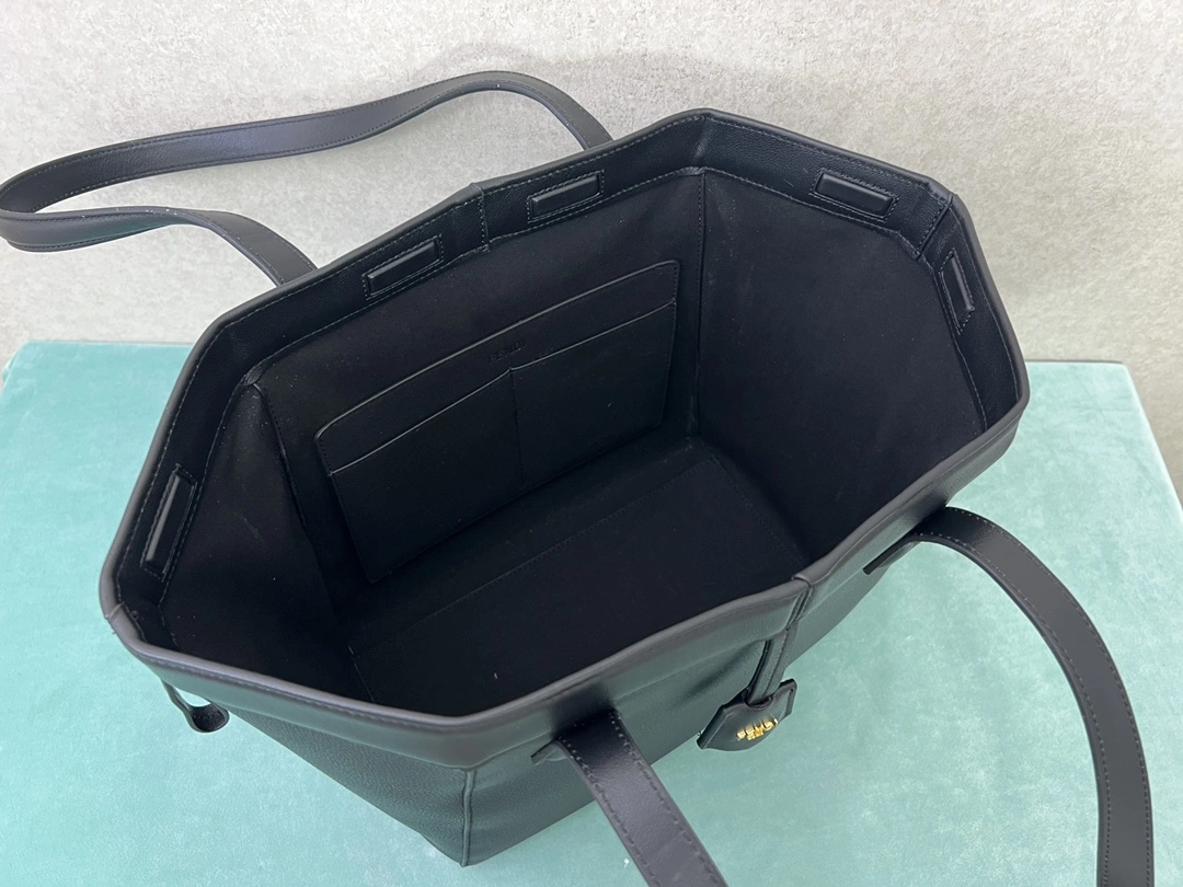 Precise copy Fendi Bucket Bags