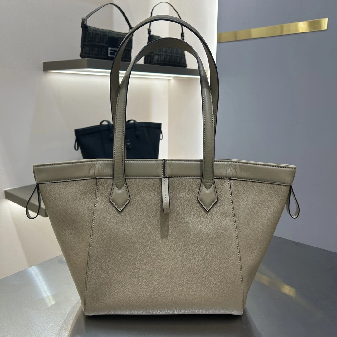 1:1 copy Fendi Bucket Bags