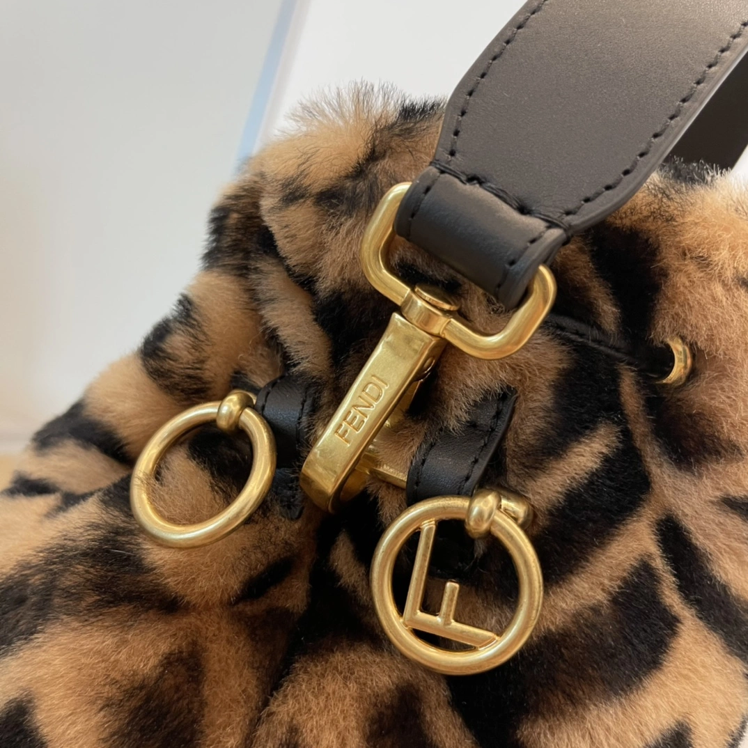 Cut-rate Fendi Bucket Bags