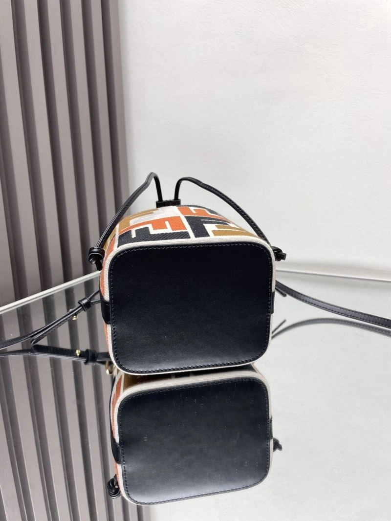 Inexpensive Fendi Bucket Bags