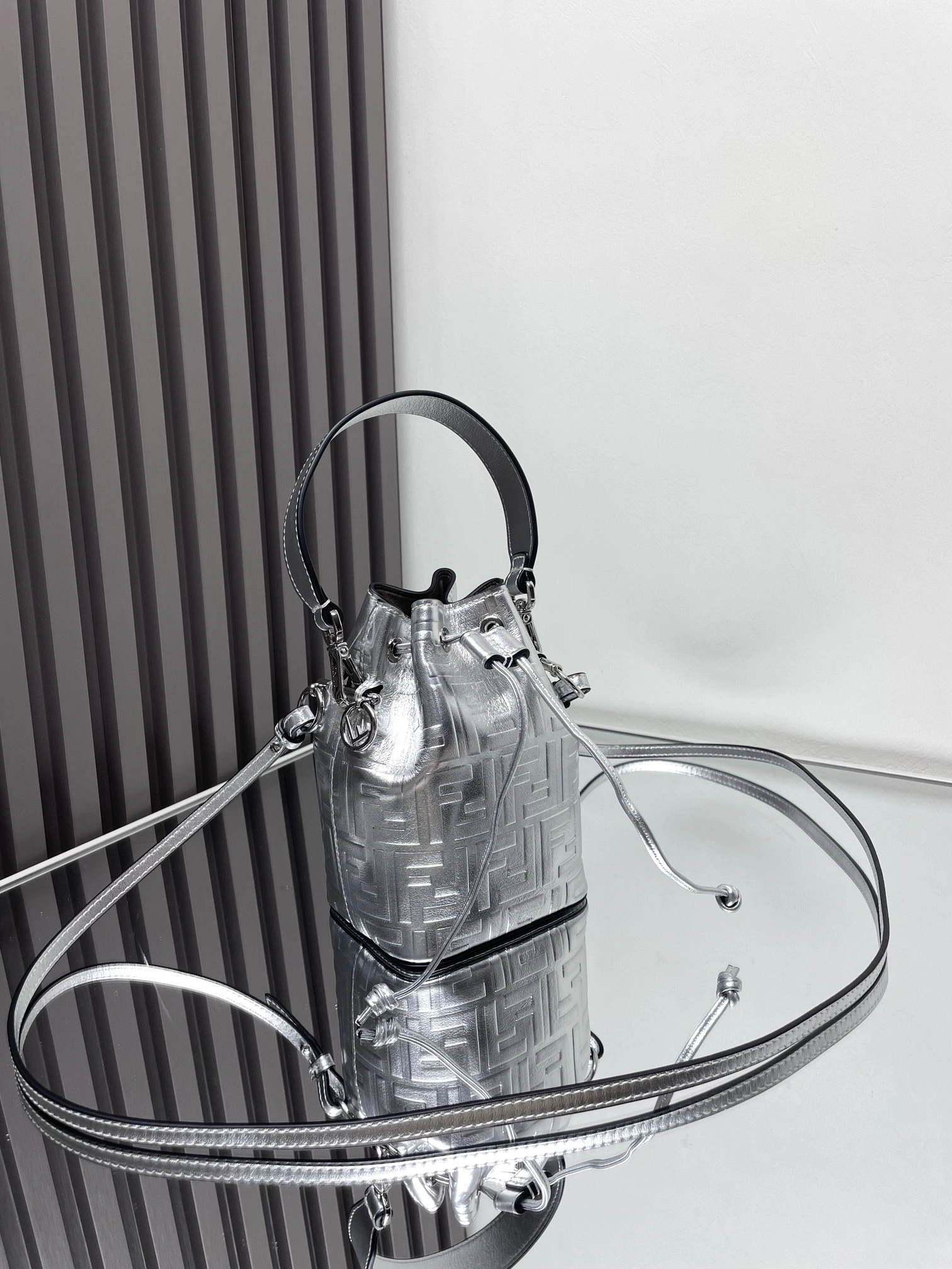 Mirror quality Fendi Bucket Bags