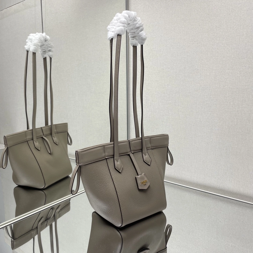 Brand-original Fendi Bucket Bags