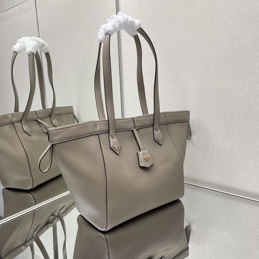 Reasonably priced Fendi Bucket Bags