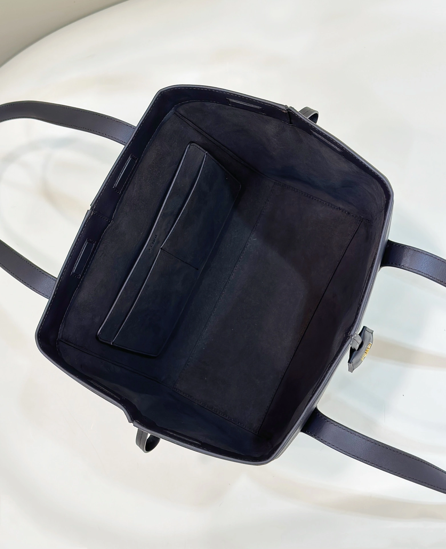 Top mirror Fendi Bucket Bags