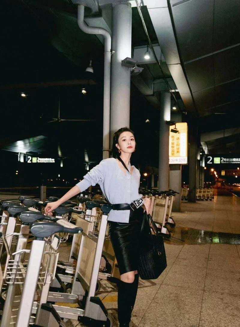 Cut-rate Fendi Bucket Bags