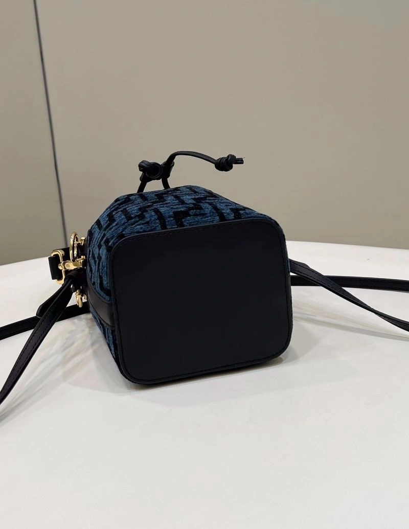 Accurate model Fendi Bucket Bags