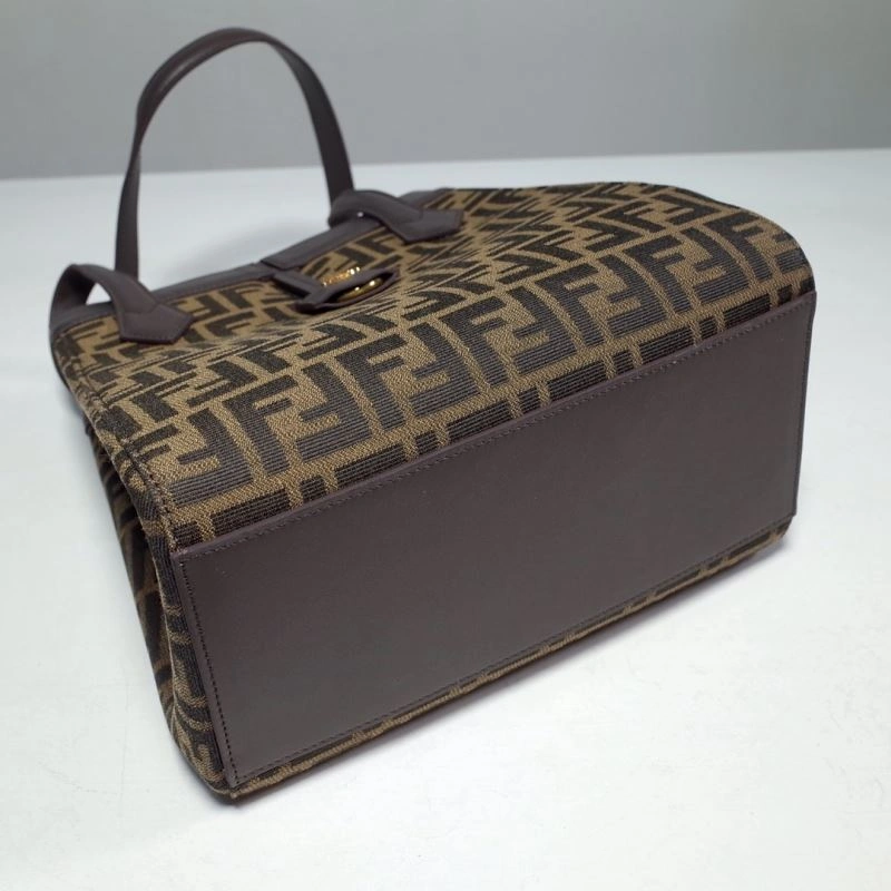 Low-cost Fendi Bucket Bags