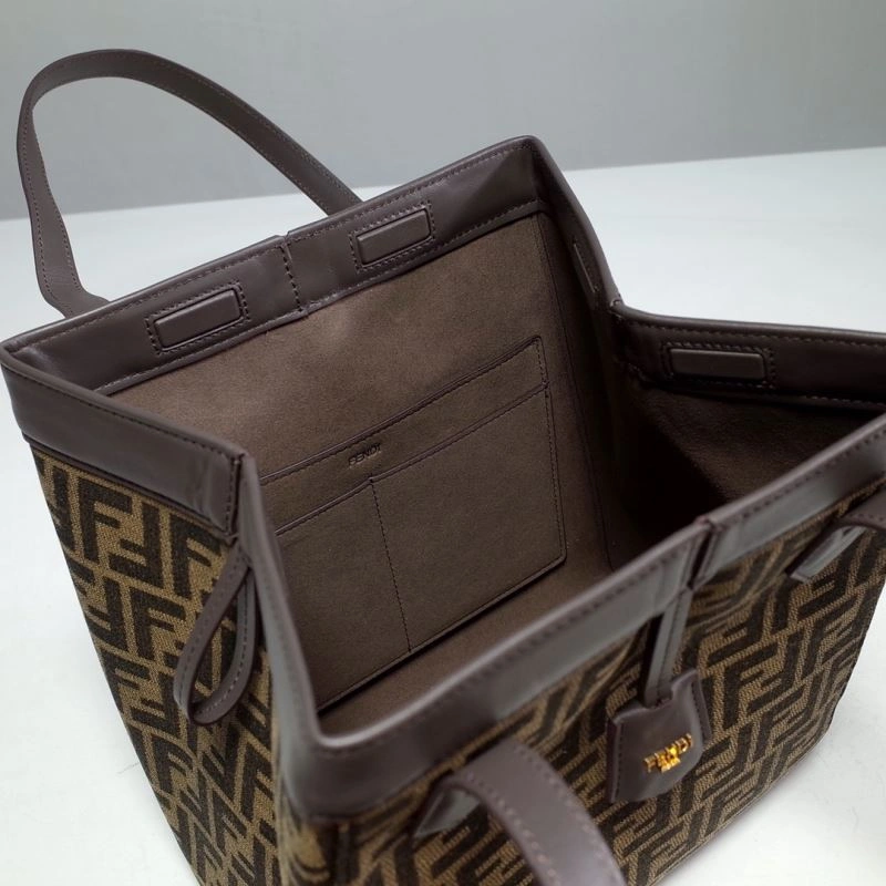 Low-cost Fendi Bucket Bags