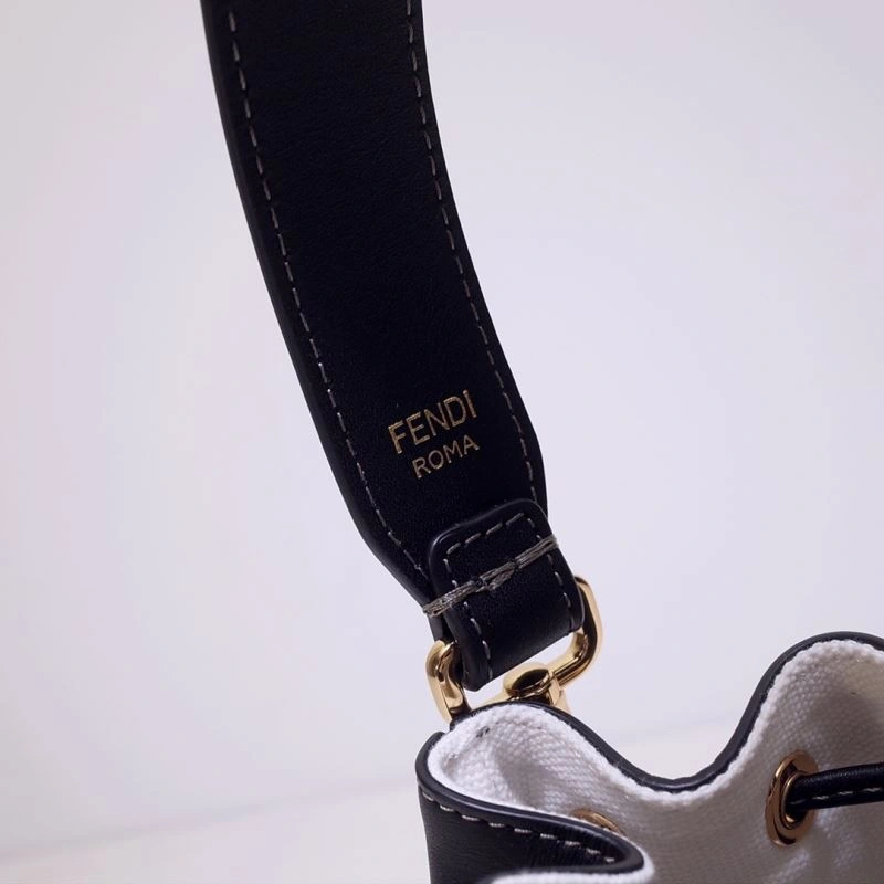 Low-cost Fendi Bucket Bags