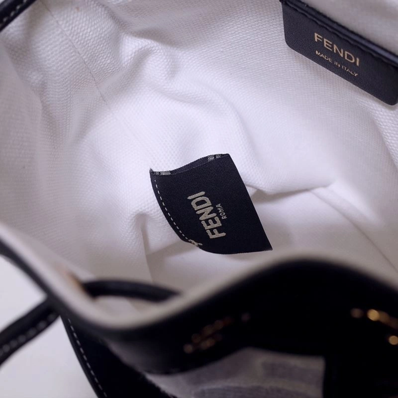 Low-cost Fendi Bucket Bags