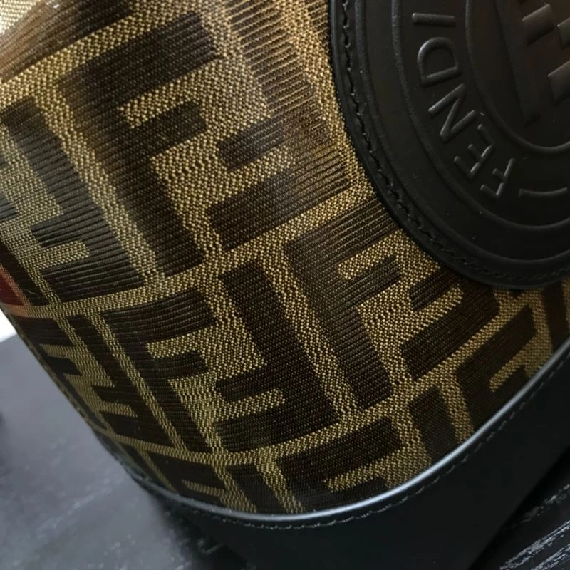Low-cost Fendi Bucket Bags