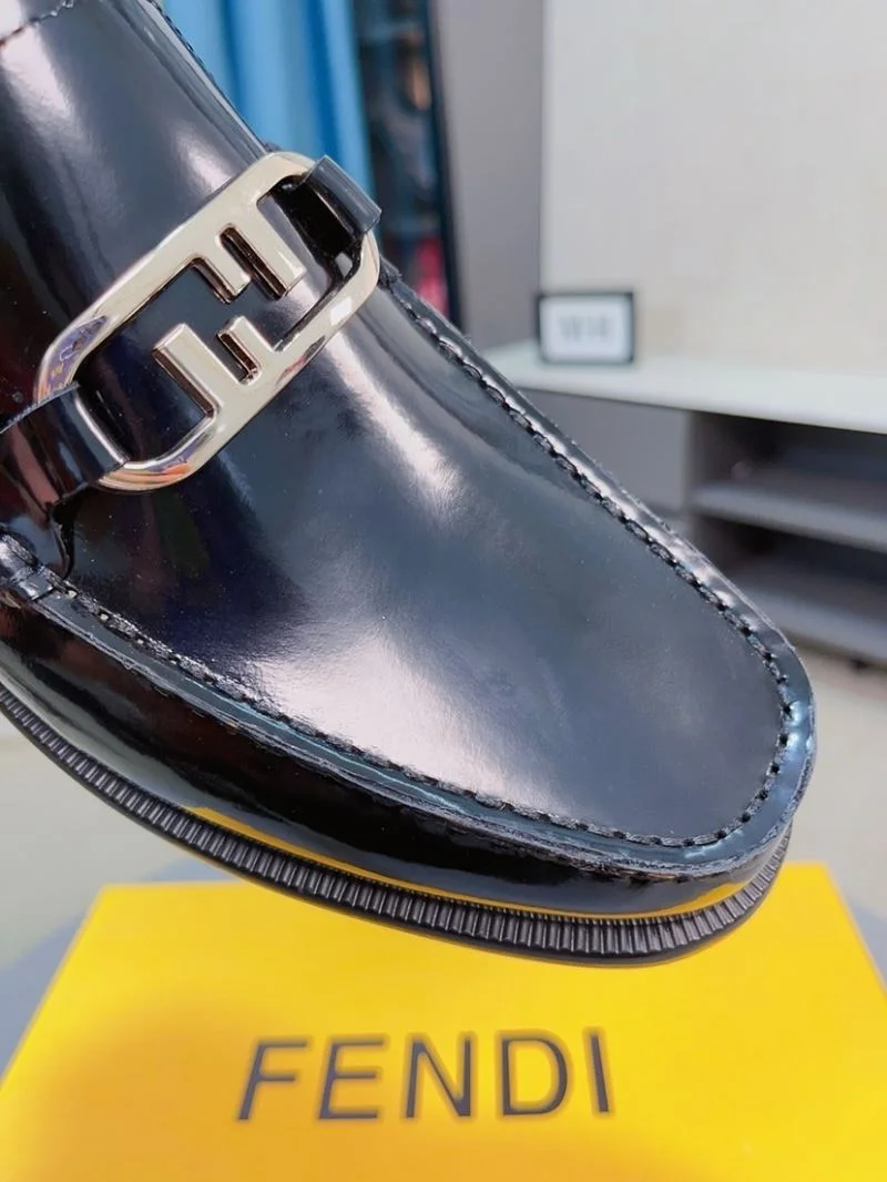 Value-priced Fendi Business Shoes