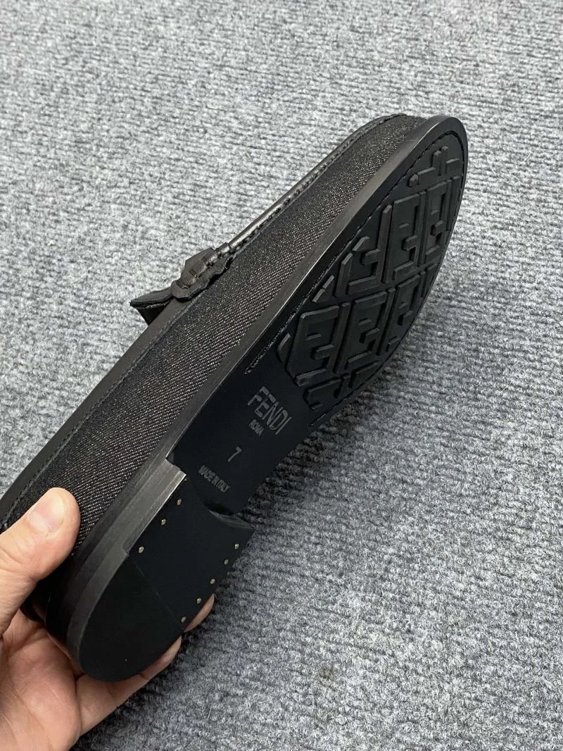 Top mirror Fendi Business Shoes