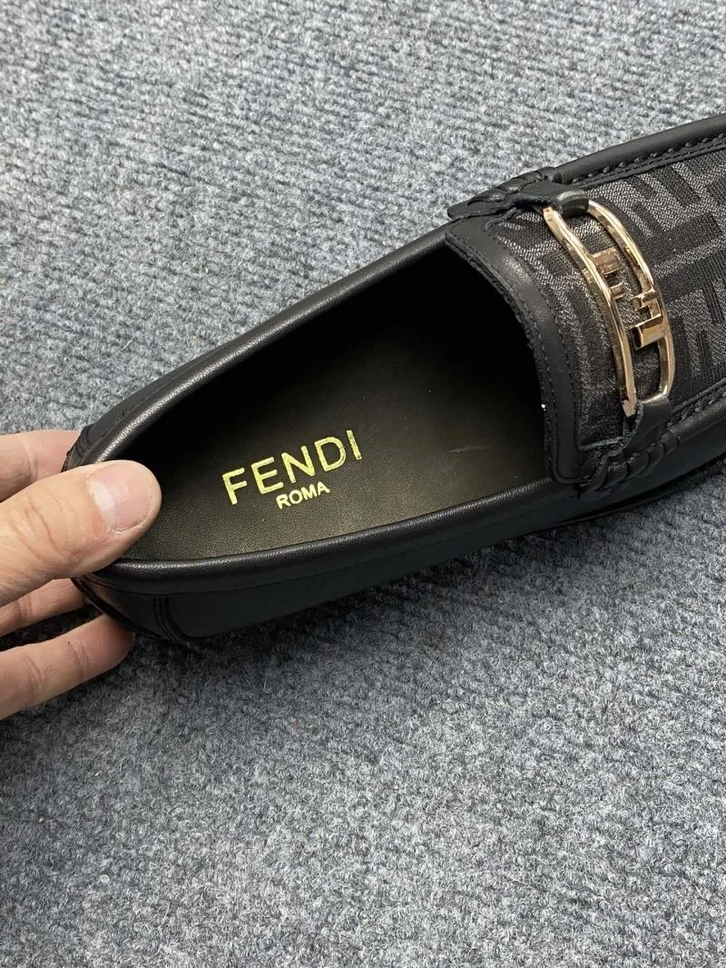 High accuracy Fendi Business Shoes