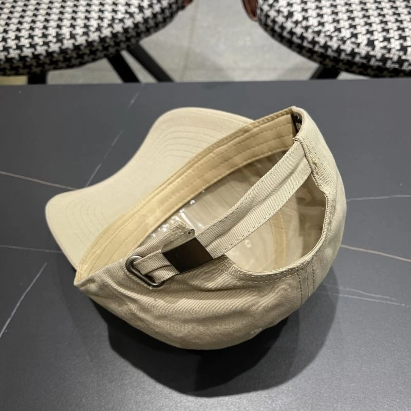 Exact replica Fendi Caps