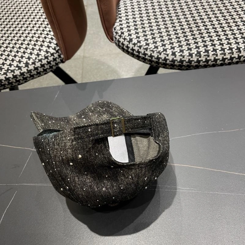 Cut-rate Fendi Caps
