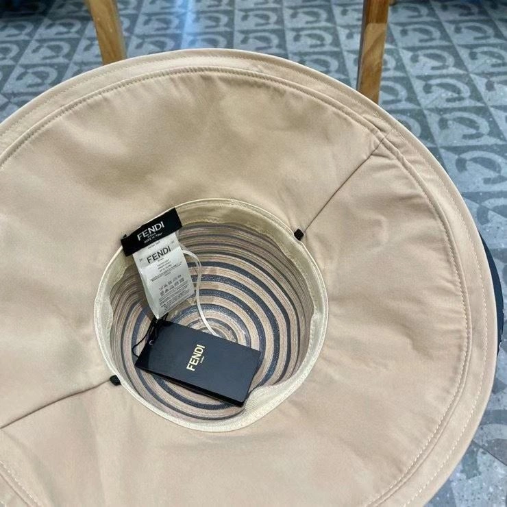 Exact replica Fendi Caps