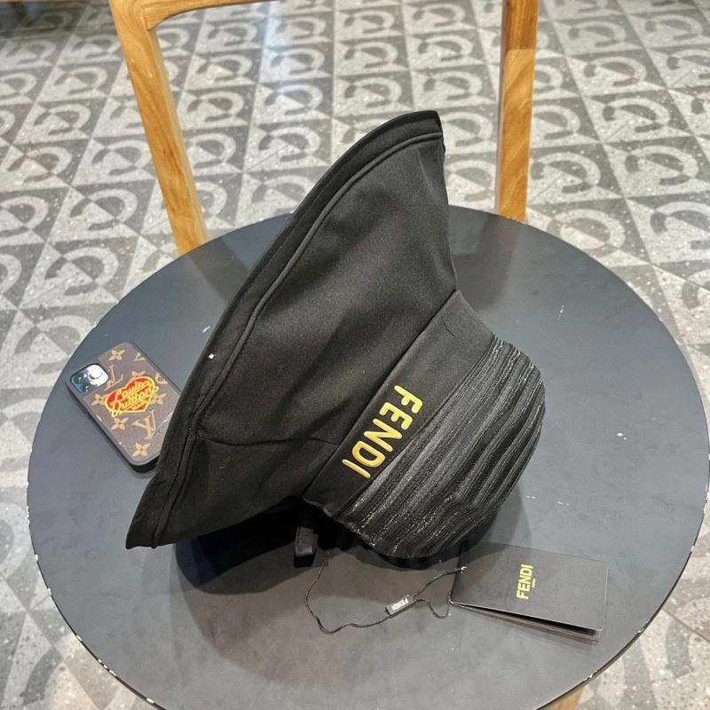 Precise copy Fendi Caps