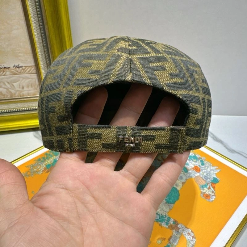 Top mirror Fendi Caps