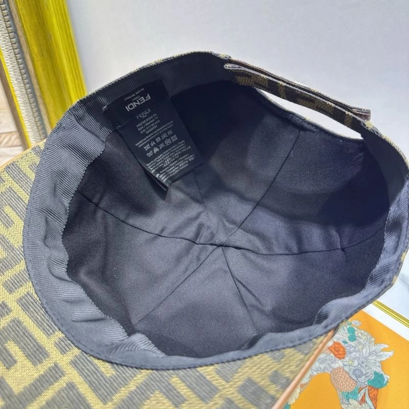 Top mirror Fendi Caps