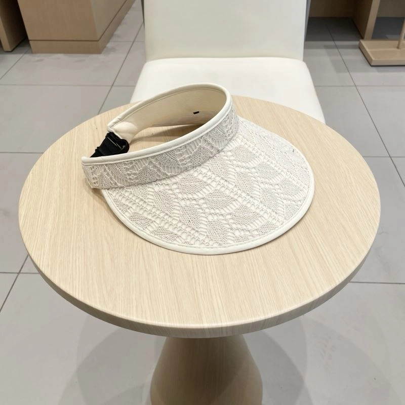 Low-cost Fendi Caps