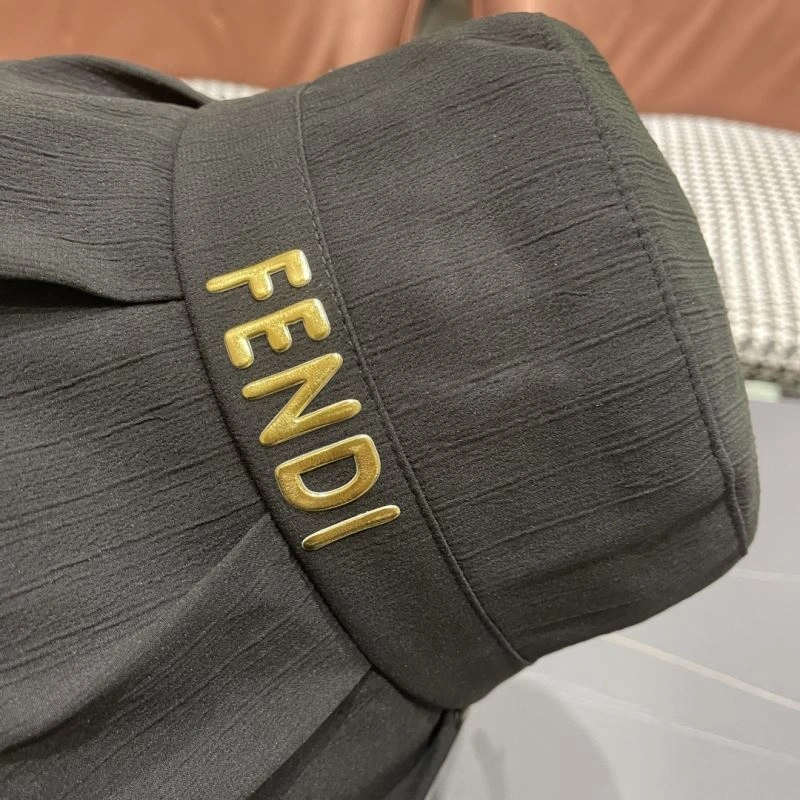 Bargain Fendi Caps