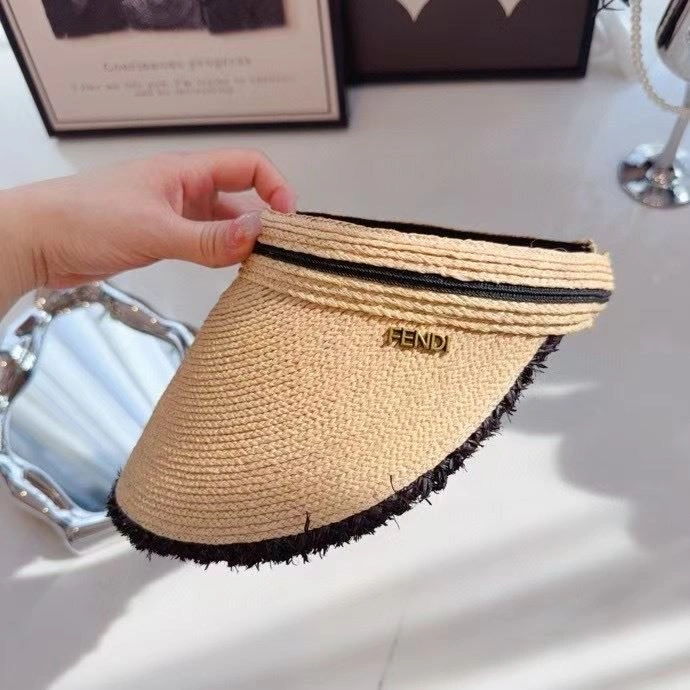 Low-cost Fendi Caps