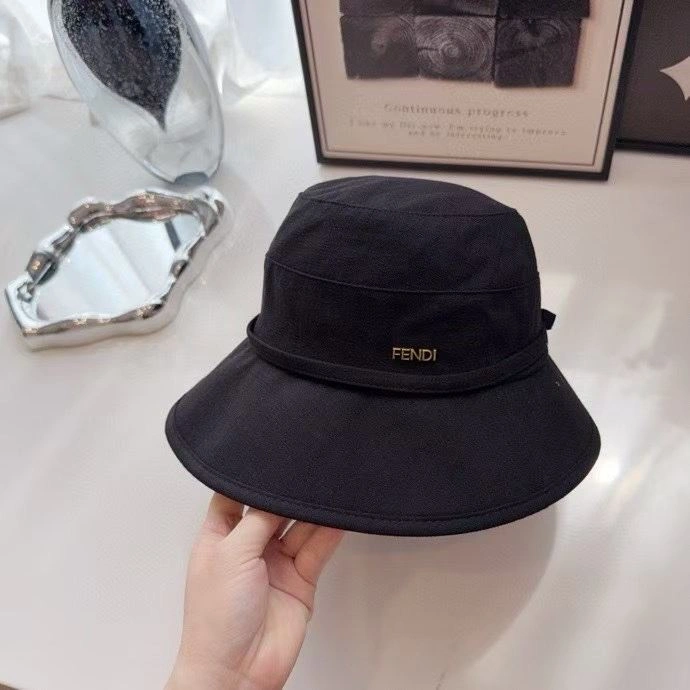 Top match Fendi Caps
