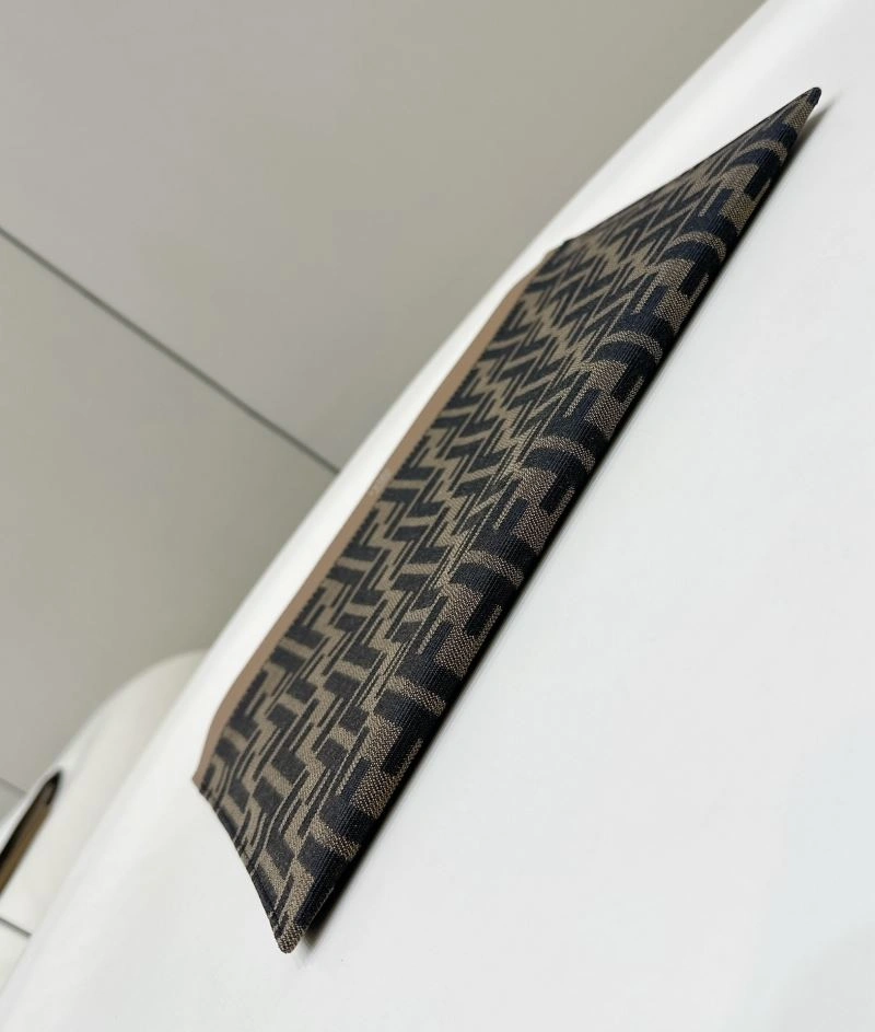 Cut-rate Fendi Clutch Bags