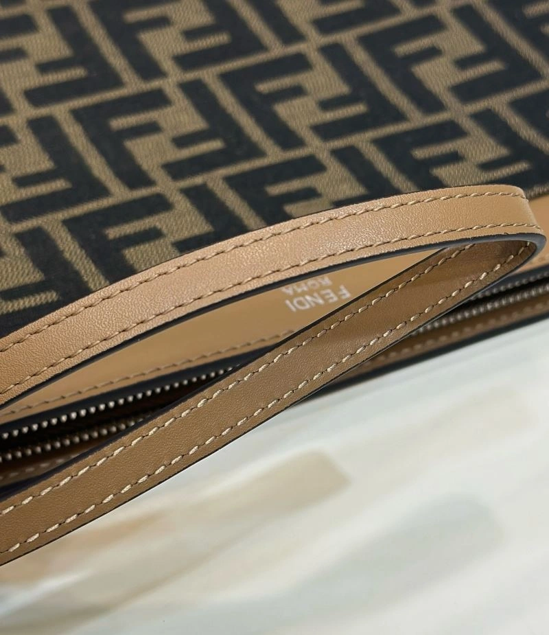 Cut-rate Fendi Clutch Bags