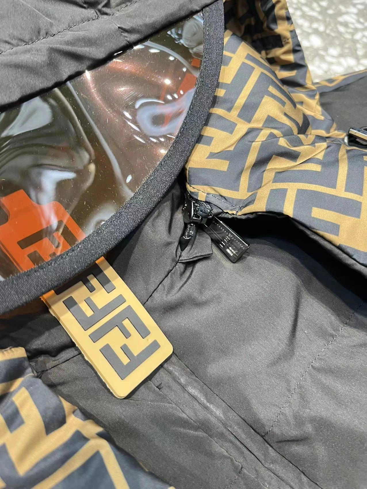 Exact replica Fendi Down Jackets