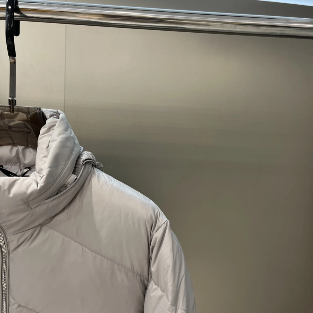 Exact replica Fendi Down Jackets
