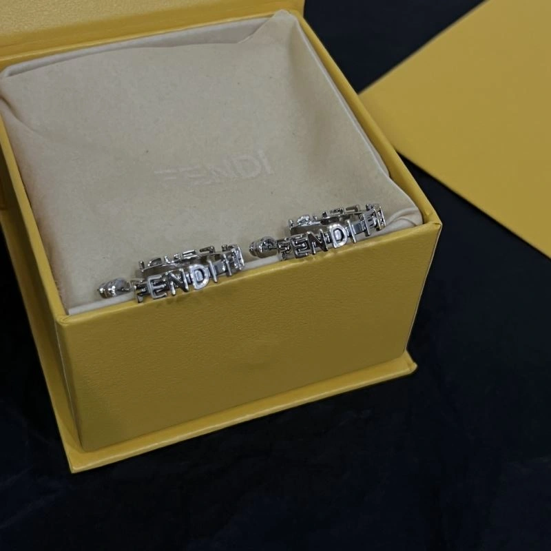 Top mirror Fendi Earrings