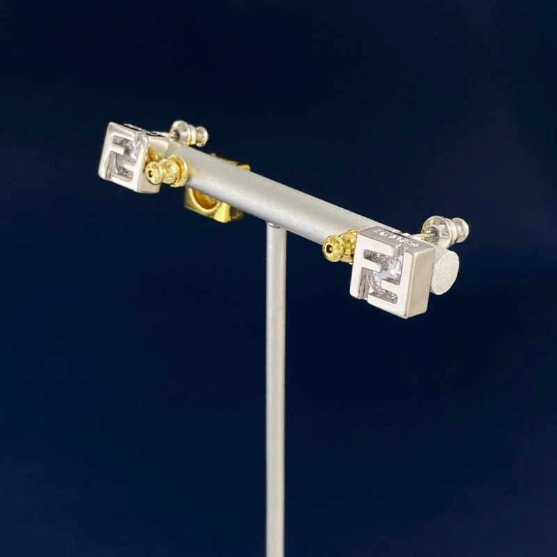 Top match Fendi Earrings