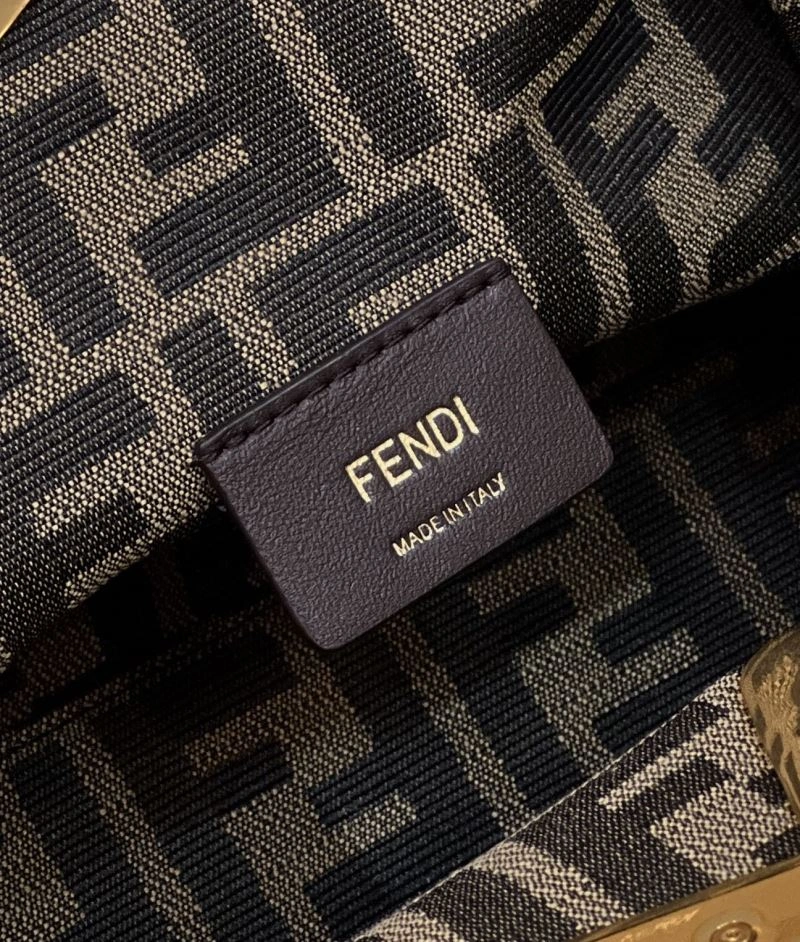 Bargain Fendi First Bags