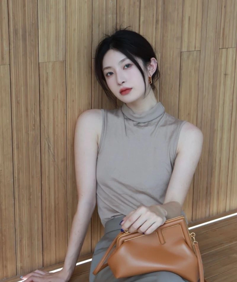 Bargain Fendi First Bags