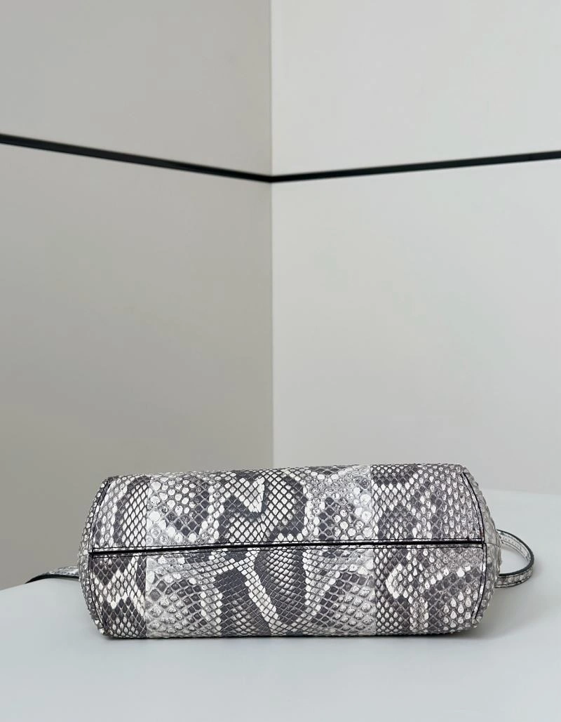 Brand-original Fendi First Bags
