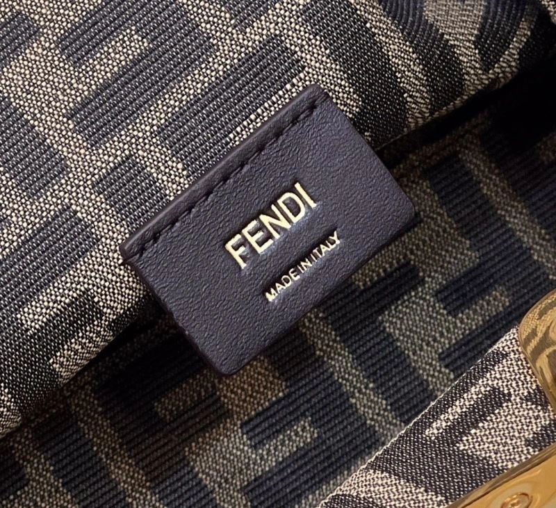 Low-cost Fendi First Bags