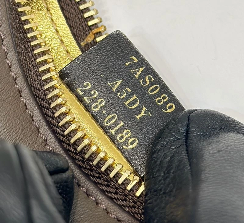 Bargain Fendi Graphy Bags