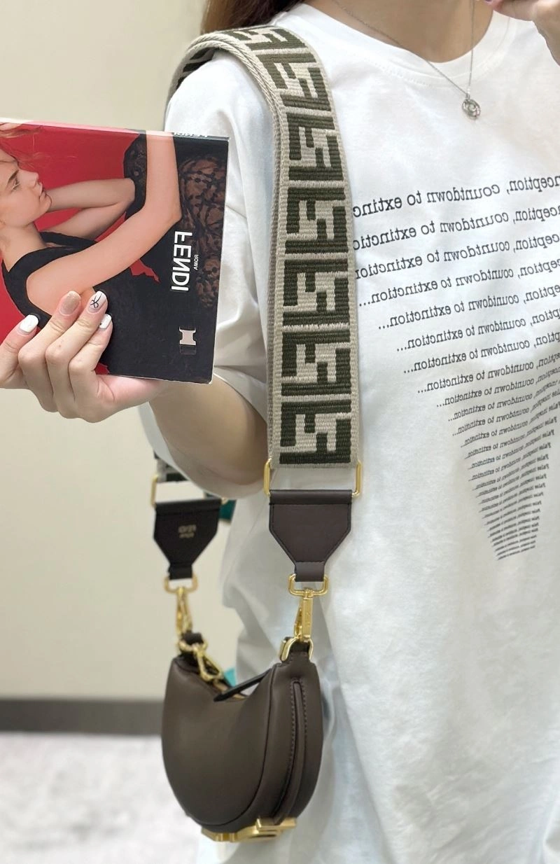 Bargain Fendi Graphy Bags