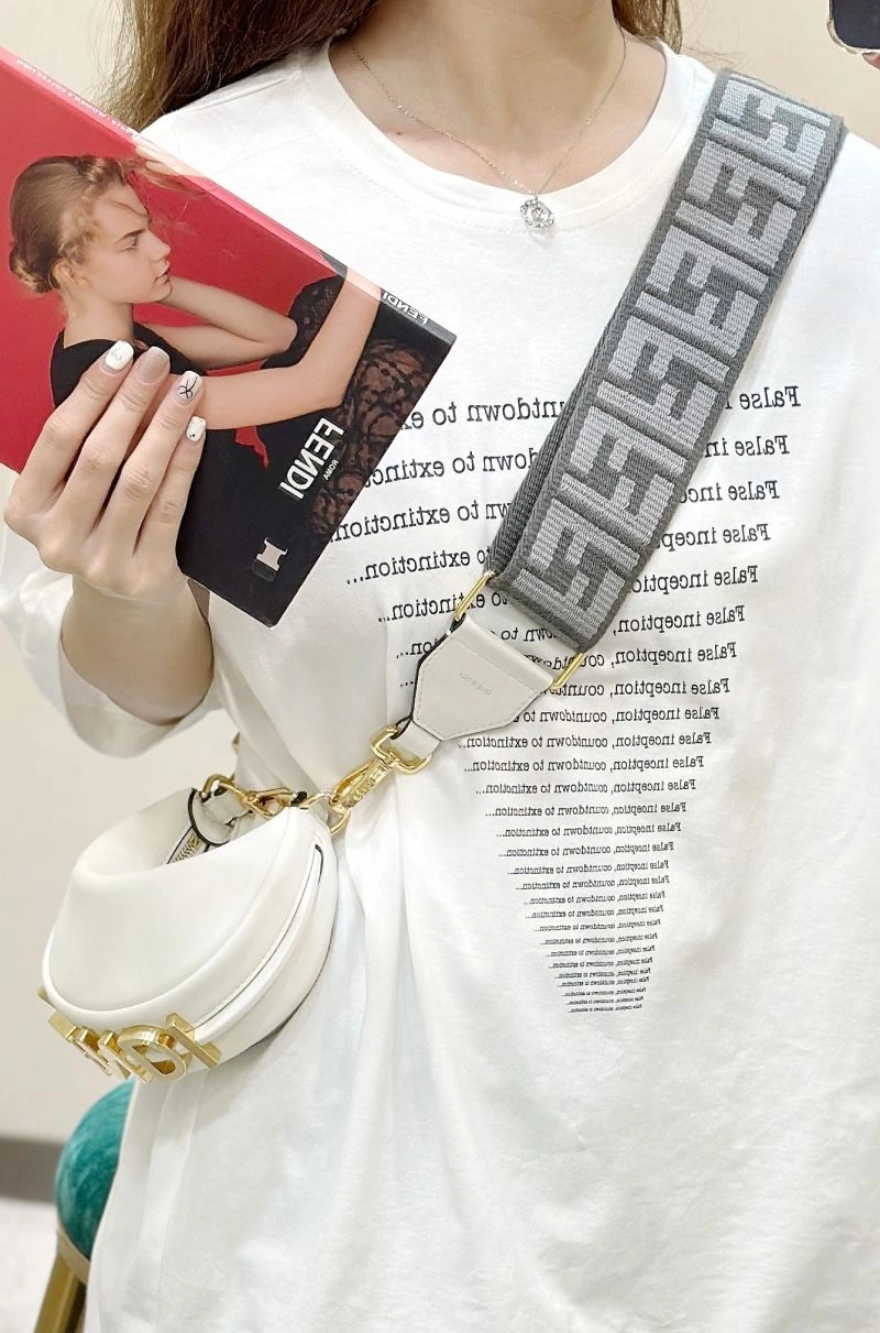 Discounted Fendi Graphy Bags